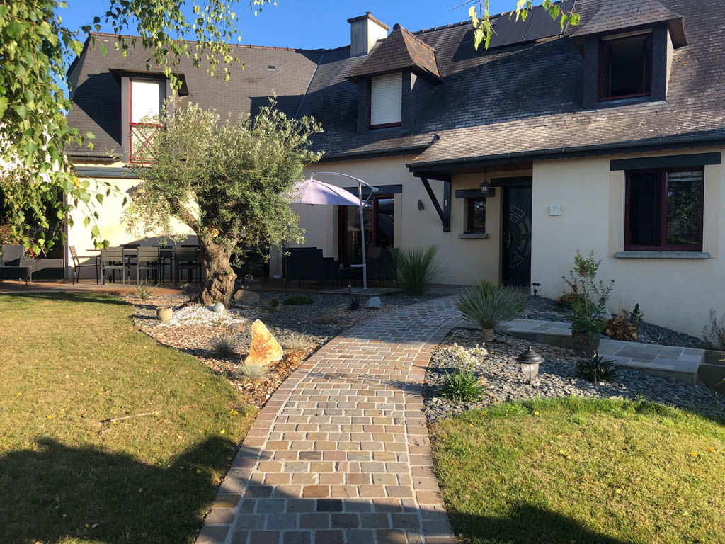 Allée en pavé : la solution idéale pour un jardin soigné - L'Univers ...