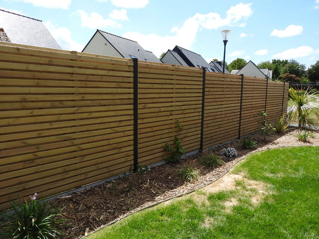 Clôture en bois - L'Univers des jardins